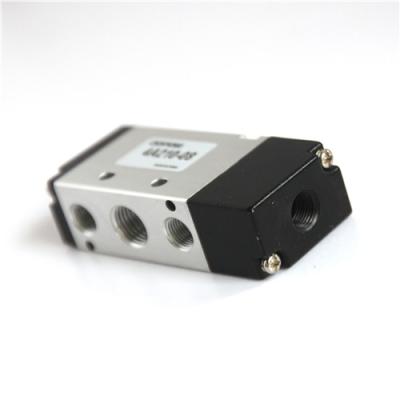 中国 ISO9001空気の空気弁5/2の方法4A210-08 Airtacタイプ空気操縦者によって作動させる弁 販売のため