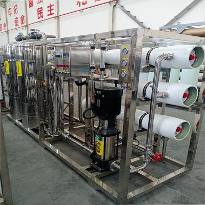 Cina Sistema di osmosi inversa 3T/h controllato da PLC per il trattamento industriale dell'acqua potabile in vendita