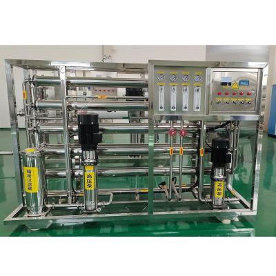 中国 10-40C 水温 2TPH 水浄化装置 2段階RO処理 販売のため