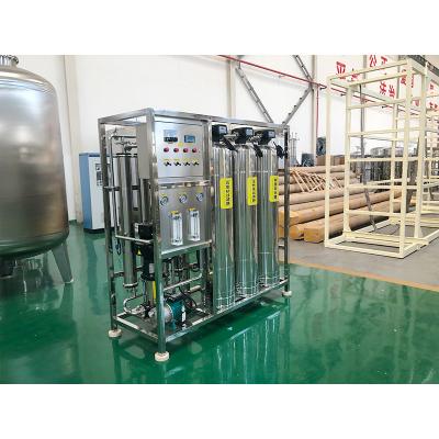 China 1T Instalação industrial de tratamento de água de aço inoxidável RO para linha de produção de água pura à venda