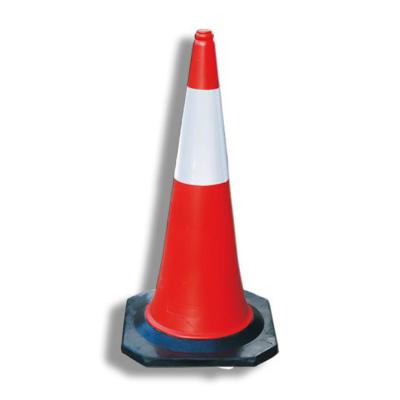 Cina Coni di traffico flessibili in PVC Elite 1000 mm Visibilità senza pari per una maggiore sicurezza stradale in vendita