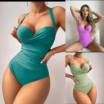 中国 Floral Swimsuit Removable Padding for Comfort and Durability 販売のため