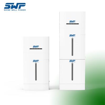 Cina 51.2V 200Ah Immagazzinamento di energia Batteria al litio 97 Efficienza di scarica in vendita
