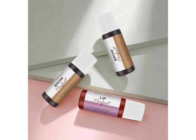 eyebrow cosmetics ink