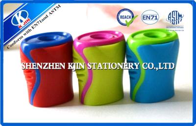 Cina temperamatite di plastica variopinto di 2.5*3.3*3CM per gli studenti con le certificazioni EN71 in vendita