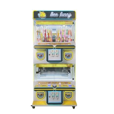 Cina Amusement Game Center Indoor Coin Operated Toy Arcade Doll Claw Machine per 4 giocatori in vendita