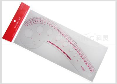 Cina La plastica flessibile 32cm metrici varia la forma che cuce il righello curvo per progettazione di modo in vendita
