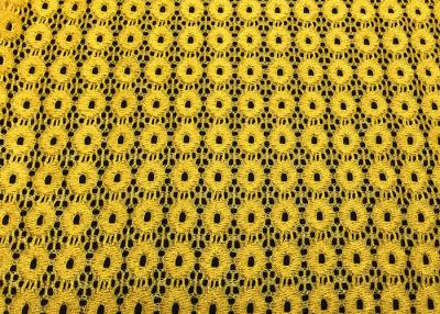 Cina Tessuto di nylon del pizzo del progettista rotondo giallo del modello per l'abito di modo in vendita