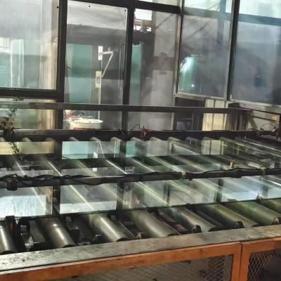 Κίνα 3mm τοίχος προσαρμοσμένο αλουμινίου καθρέφτη θραυσμένο καθρέφτη γυαλί προς πώληση