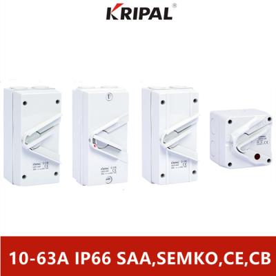 China As séries de IP66 10-63A 250V 440V UKF protegem contra intempéries o interruptor exterior da alavanca à venda