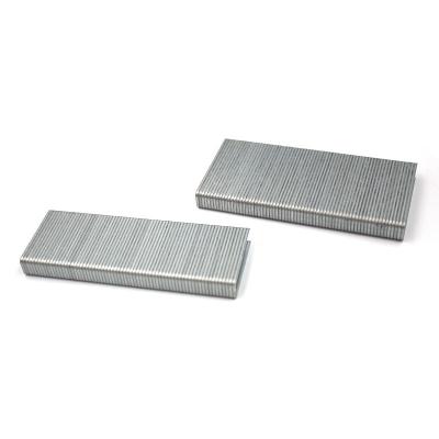Cina Medium Crown Air Staple Pneumatic Staple N50 50mm Dimensione per le esigenze di decorazione dei mobili in vendita
