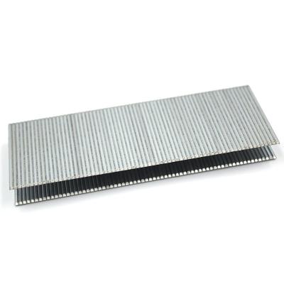 Cina 16 Guage 45mm Medium Crown Air Staple Pneumatic Staple N45 per mobili di lunga durata in vendita