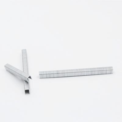 Cina 4j Serie Fine Crown 20 Gauge 408j Staples pneumatici per tappezzeria in vendita