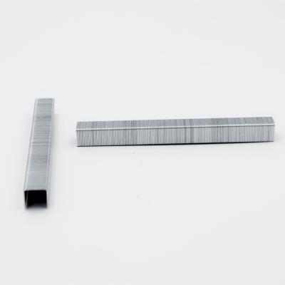 Cina Serie 84 Graffetti di filo galvanizzato industriale calibro 20 con chiodi e acciaio di tipo U 8406 in vendita