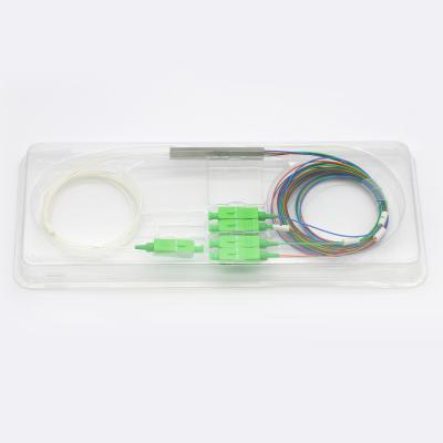 中国 鋼鉄管ポリ塩化ビニールG657A SC/APCのコネクター光ファイバーPlcのディバイダー1x4 販売のため