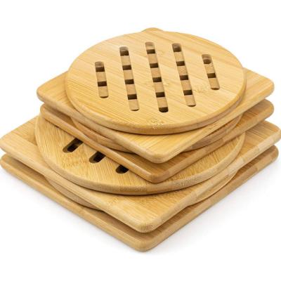China Almofadas resistentes ao calor do tripé de bambu natural de Mat Kitchen Wood Hot Pads do tripé à venda
