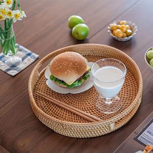 China Mão Multifunction - círculo tecido do Rattan que serve Tray Serving Basket com corte à venda