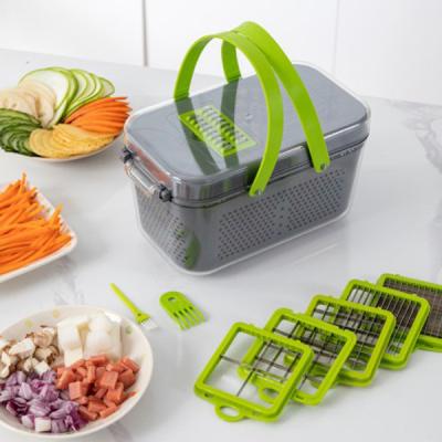 中国 多機能の台所用具の付属品22のPCのタマネギのカッターの野菜チョッパーのスライサー 販売のため