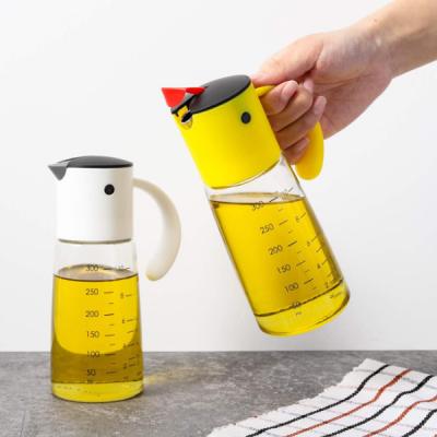中国 オリーブ・オイル ディスペンサーのびんのLeakproofガラスCruetのステンレス鋼のNon-Drip口 販売のため