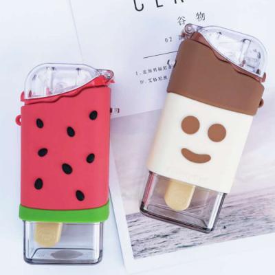 Cina Tazza a forma di sveglia della bottiglia di acqua del gelato dei bambini con paglia 10OZ in vendita