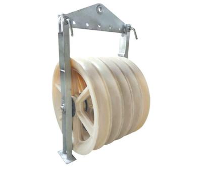Chine Diamètre de ficelage universel du bloc 822mm du nylon cinq de paquet pour la ligne de transmission à vendre