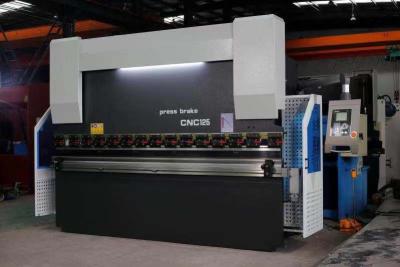 China WC67K-300/3200 CNC Hydraulic Press Brake Delem 66T 300 Ton 10' Hydraulic Cnc Bending Machine for sale