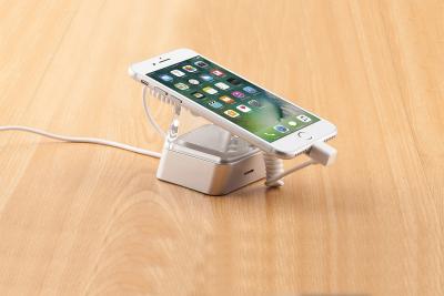 China Los tenedores móviles del teléfono del soporte de exhibición de la seguridad de la alarma del ASISTENTE con el cordón y el cable de carga se cierran en venta