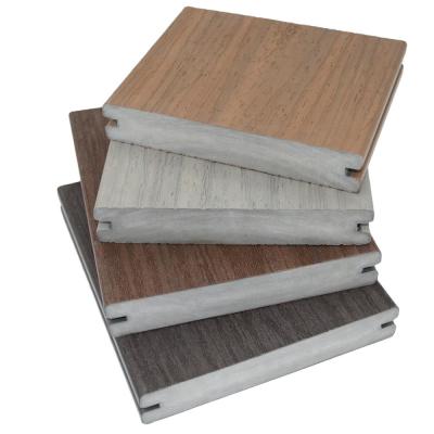 Cina Facile installazione pavimenti in legno in PVC in plastica stile di design moderno per esterni interni in vendita