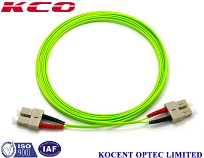 Cina Durata della vita lunga di toppa dello Sc OM5 100G della copertura a fibra ottica semplice duplex del cavo PVC/LSZH in vendita