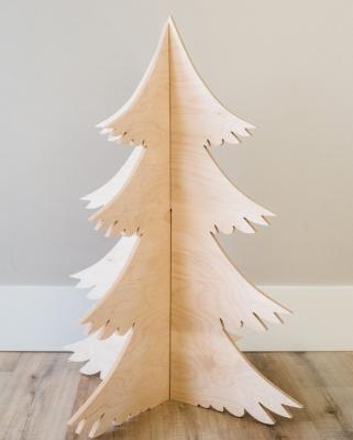 Chine Avantages de grande quantité 202407 Décoration de Noël Arbres en bois personnalisés à vendre