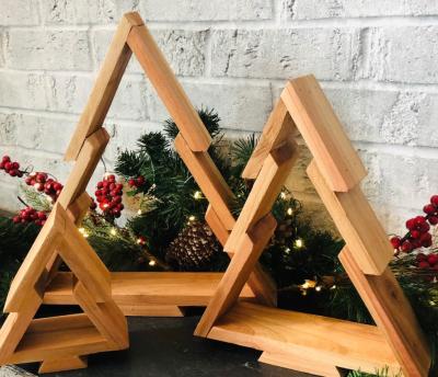 Chine L'arbre de Noël en bois est parfait pour créer une ambiance festive. à vendre