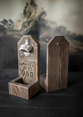Chine Ouvre-bouteille de bière à poignée en bois cadeau idéal pour les mariés avec impression de logo personnalisé à vendre