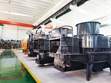 Κίνα 60-520tph Άμμος κάθετο σχιστόλιθο χτύπημα θραύστης για την κατασκευή Συσσωρευτική είσοδο Μέγεθος 40mm προς πώληση