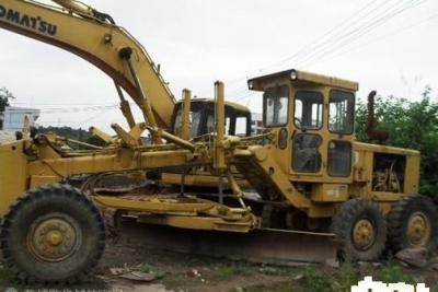 Chine GD705R KOMATSU circulent en voiture l'équipement de terrassement Japon utilisé de niveleuse à vendre