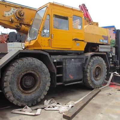 Chine grue Japon TR 300M-III 1996 de terrain accidenté de 30T TADANO à vendre