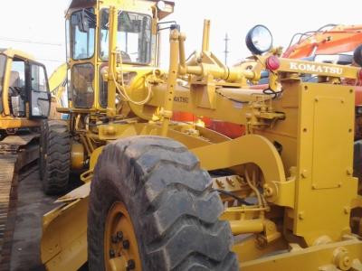 Chine GD505A-2 KOMATSU circulent en voiture l'équipement de terrassement Japon utilisé GD500R-2 GD505R-2 de niveleuse à vendre