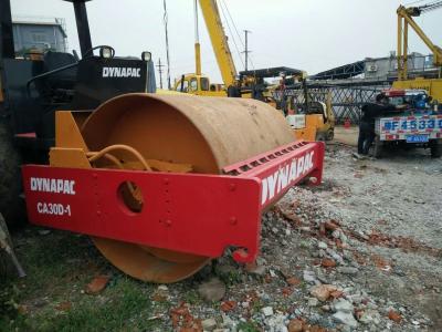 Chine Compacteur utilisé de rouleau de route de Dynapac à vendre le rouleau de route 2hand CA30D CA301D CA30PD Sénégal Souaziland Guinée-Bissau à vendre