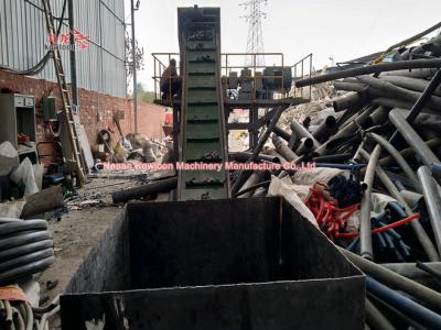 Cina Lati d'acciaio della testa di taglierina del sistema di separazione della gomma di gomma della gomma automatica della smerigliatrice due utilizzabili in vendita