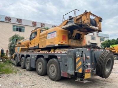 Cina Gru XCMG usata del 2019, la XCA220, ha un braccio di 73 metri, un jib di 44 metri e un contrappeso di 74 tonnellate. Ha operato per 2540 ore ed è in eccellenti condizioni di funzionamento. in vendita