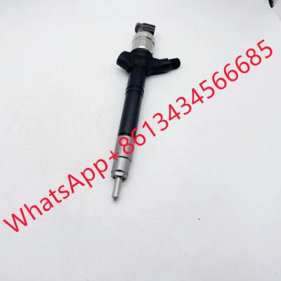 Cina Auto inyector Motore common rail diesel iniettore injecteur 23670-0R170 adatto per Toyota 2.2D Corolla Rav 4 III in vendita