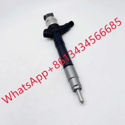 Cina Auto inyector Motore common rail diesel iniettore injecteur 23670-0R170 adatto per Toyota 2.2D Corolla Rav 4 III in vendita