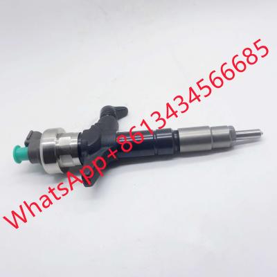 China Inyector diesel Common Rail 295050-1900 295050-0910 295050-0911 para ISU-ZU D-MAX en venta