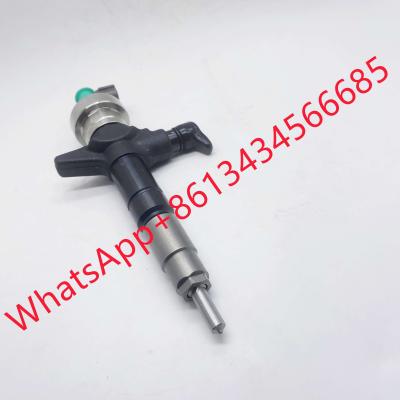 China Inyector diesel Common Rail 295050-1900 295050-0910 295050-0911 para ISU-ZU D-MAX en venta