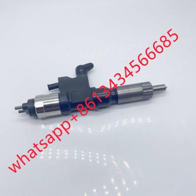 Cina Nell'iniettore di combustibile comune di riserva della ferrovia 095000-8973 095000-8971 095000-8970 8-98151856-3 PER il MOTORE di ISUZU 6HK1 in vendita