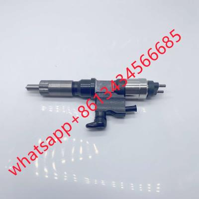 Cina Nell'iniettore di combustibile comune di riserva della ferrovia 095000-8973 095000-8971 095000-8970 8-98151856-3 PER il MOTORE di ISUZU 6HK1 in vendita