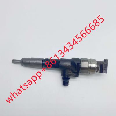Cina Fatto in CINA NUOVO iniettore 295050-1330 1J705-53051 1J705-53053 in vendita