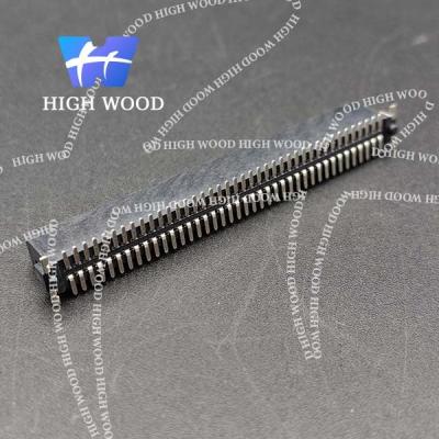 China HW-M55-7018042R 1.27mm (0.05") Pitch PCB Horizontal SMT Connector for sale