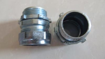 中国 UL 鋼鉄 EMT の水路および付属品 NPT の糸亜鉛 EMT 圧縮のコネクター 販売のため