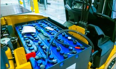 Cina Spedizione di internazionale tempestiva della batteria per aiutarvi batteria della nave internazionalmente in vendita
