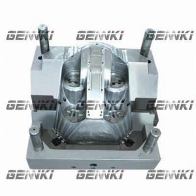 Cina Creatore professionale della muffa per la lampada automatica in Nak80 o in 2344 d'acciaio per industria di Auotomotive in vendita